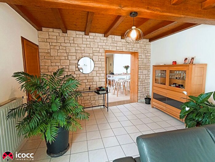 Maison 7 pièces à Nieul-le-Dolent, à vendre