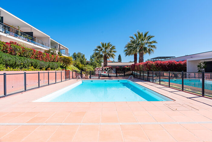 Appartement à vendre - Saint-Laurent-du-Var, Jacquons, Plateaux Fleuris - 2 pièces - 1 chambre