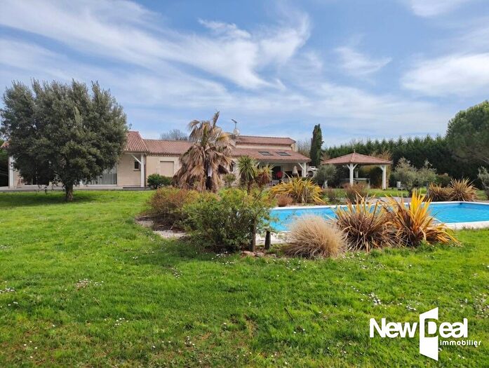 Maison à vendre - Laroque-Timbaut - 7 pièces - 4 chambres