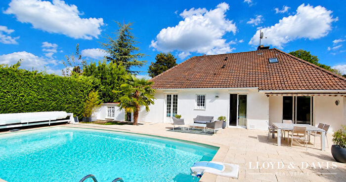 Maison 8 pièces à vendre à Viarmes