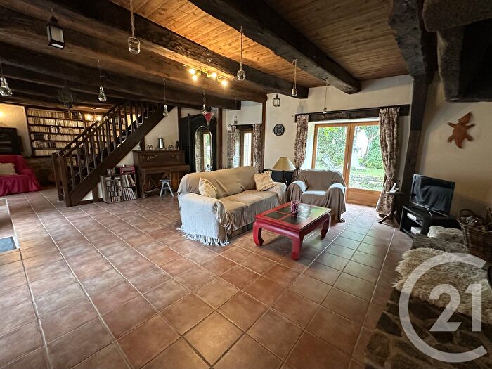 Maison à vendre - Combourg - 10 pièces - 6 chambres