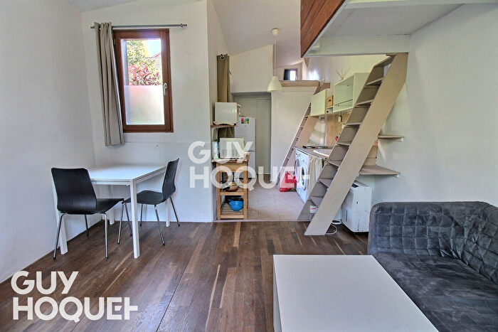 Appartement 1 pièce à louer - Villejuif, Louis Aragon, Vaux de Rome