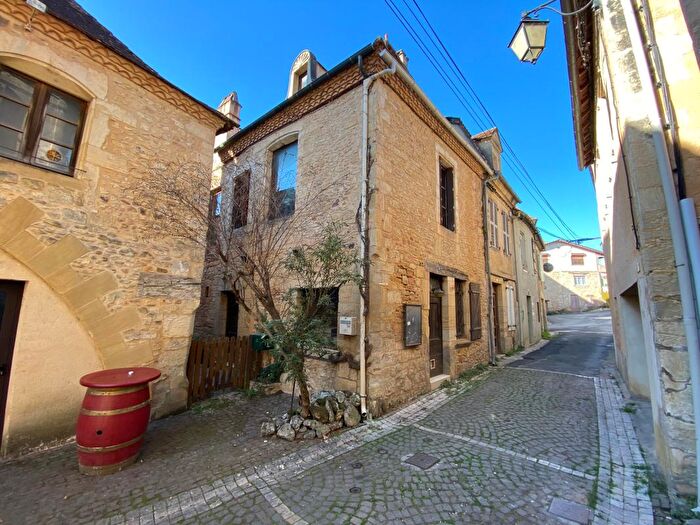 Maison à vendre - Le Bugue - 4 pièces - 2 chambres