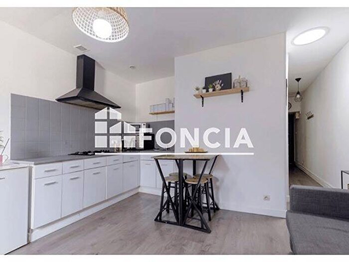 Appartement à louer - Ville-Basse, Montélimar - 2 pièces - 1 chambre