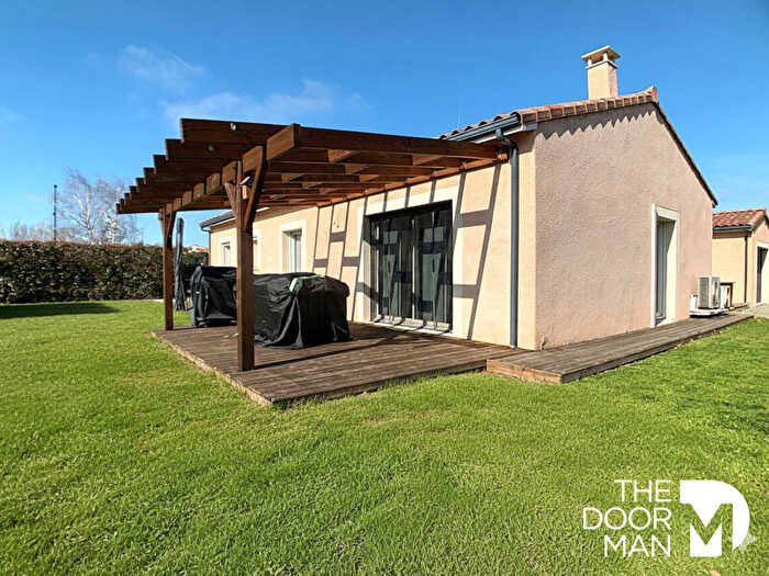 Maison à vendre - Eaunes - 5 pièces - 4 chambres