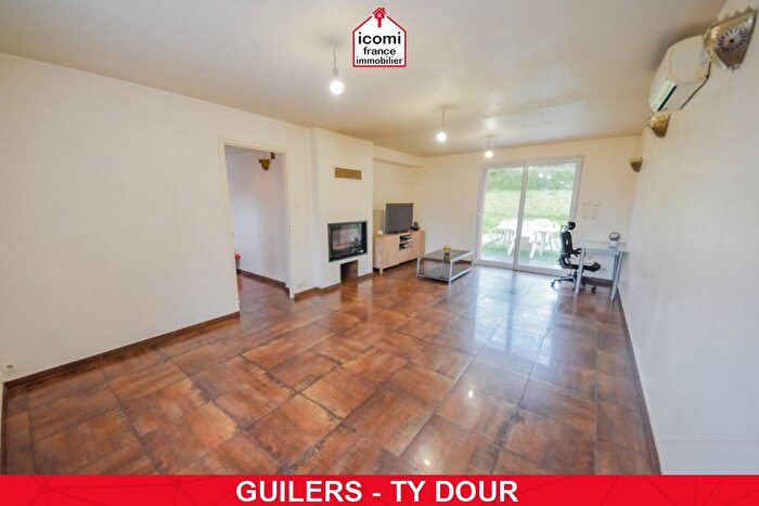 Maison 8 pièces à vendre à Guilers