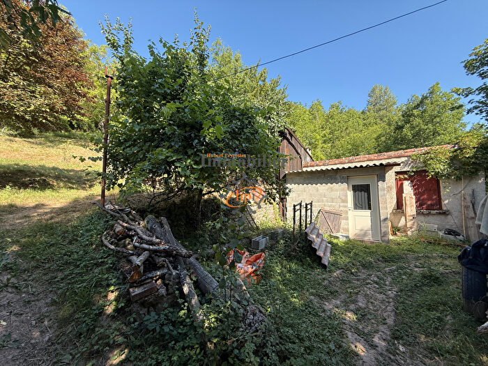 Versols-et-Lapeyre : Maison 2 pièces à vendre