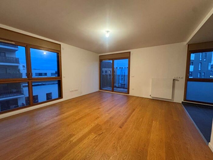 Appartement à louer - Péri-Langevin-Stalingrad-Politzer, Saint-Denis - 2 pièces - 1 chambre