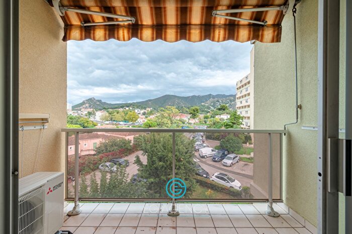 Appartement à vendre - Marseille e , Saint-Loup - 4 pièces - 3 chambres