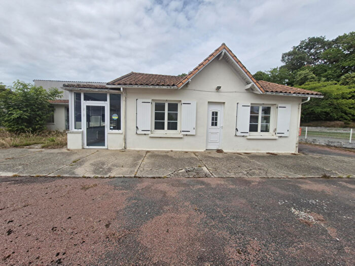 Meschers-sur-Gironde - Maison 4 pièces à vendre