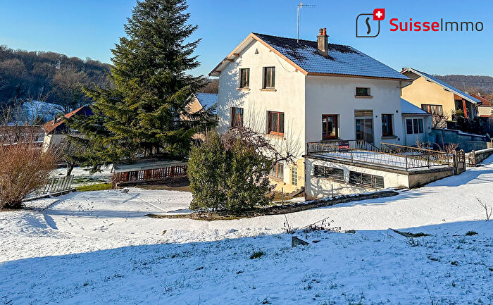 Maison à vendre - Voujeaucourt - 6 pièces - 4 chambres