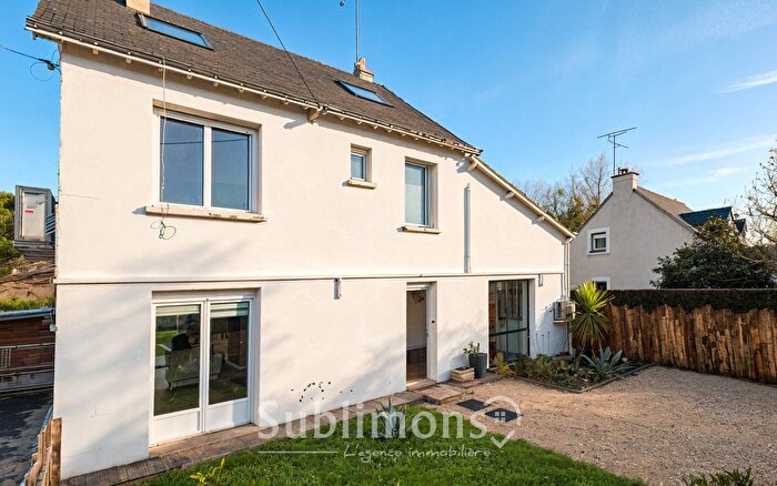 Maison à vendre - La Chapelle-des-Marais - 7 pièces - 6 chambres