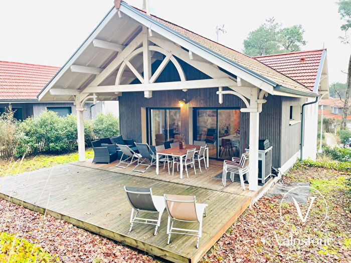 Maison à vendre - La Teste-de-Buch, Centre-ville - 5 pièces - 4 chambres