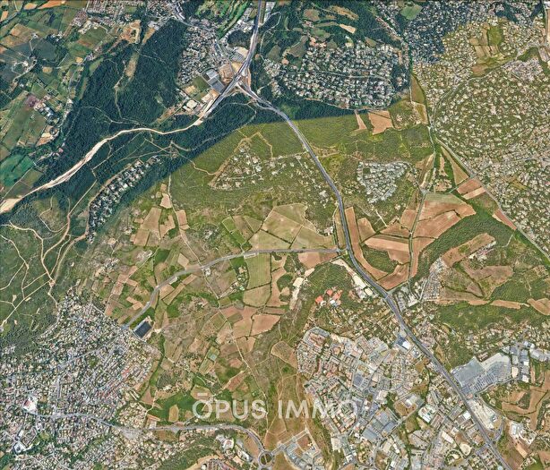 Appartement à vendre - Saint-Clément-de-Rivière - 3 pièces - 2 chambres