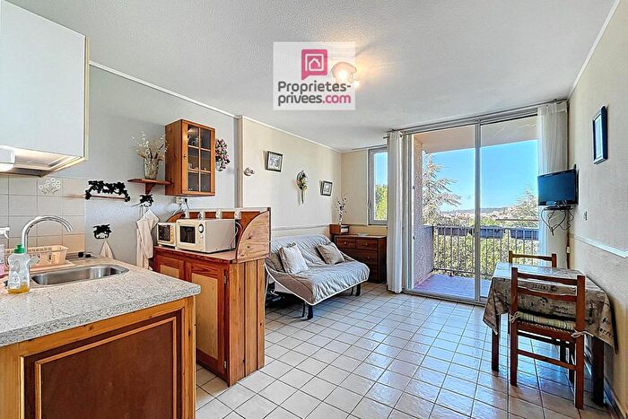Gréoux-les-Bains - Appartement 1 pièce à vendre