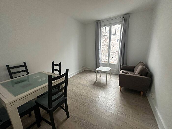 Appartement à louer - Gabriel Péri-Estienne dOrves, Colombes - 2 pièces - 1 chambre