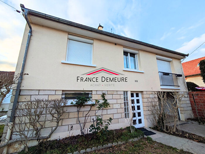 Maison à vendre - Franconville, Vieux Marché - 5 pièces - 3 chambres