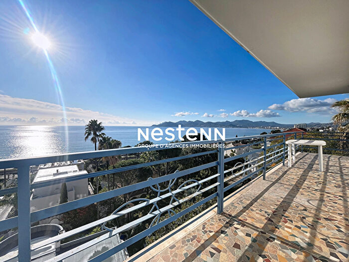 Appartement à vendre - Cannes - 3 pièces - 2 chambres