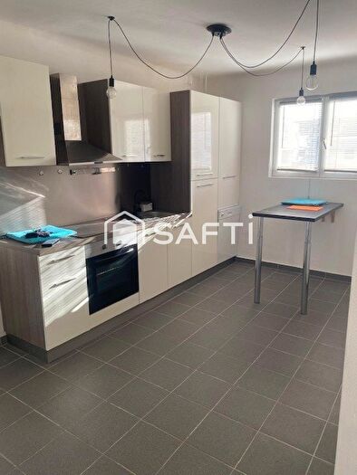 Appartement à vendre - Forbach, Centre-ville - 3 pièces - 2 chambres