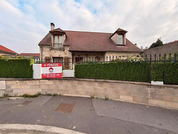 Maison 7 pièces à Bobigny, La Folie, à vendre