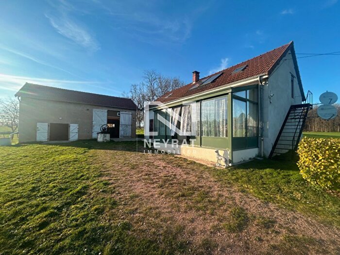 Maison à vendre - Saint-Léger-sur-Vouzance - 5 pièces - 3 chambres