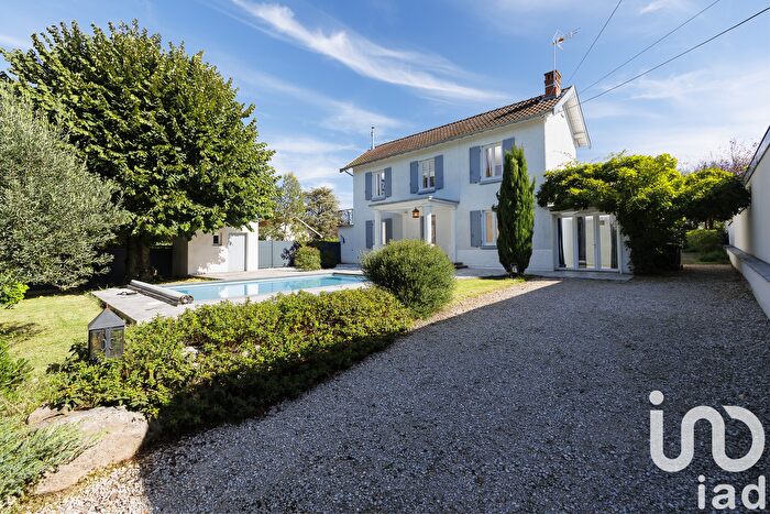 Maison à vendre - Saint-Bernard - 4 pièces - 3 chambres