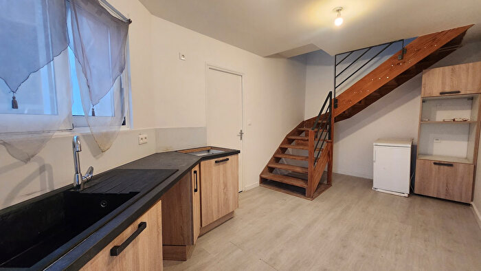 Appartement à louer - Souppes-sur-Loing - 2 pièces - 1 chambre