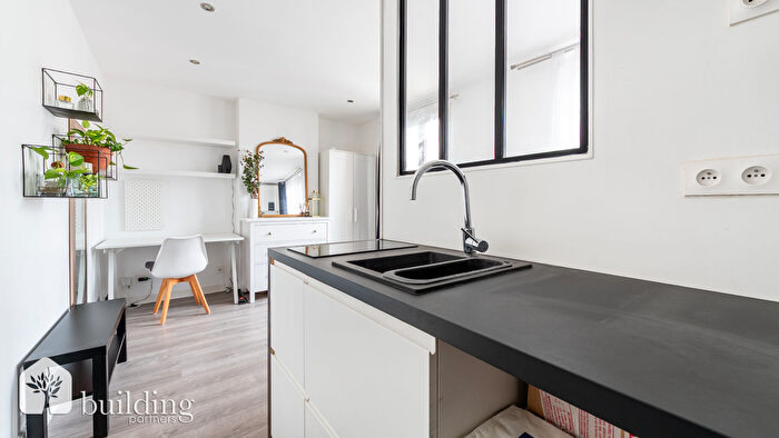Appartement 1 pièce à Levallois-Perret, Trézel, à vendre