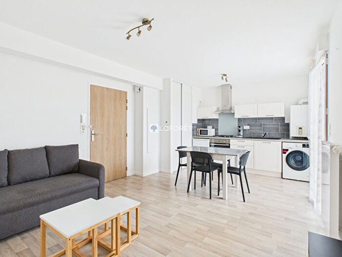 Pont-l'Abbé : Appartement 2 pièces à louer