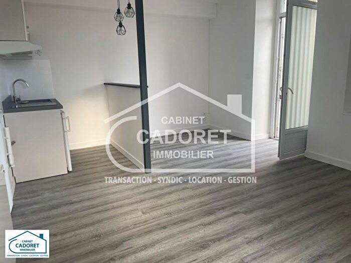 Appartement à louer - Paimb uf, Paimboeuf - 1 pièce