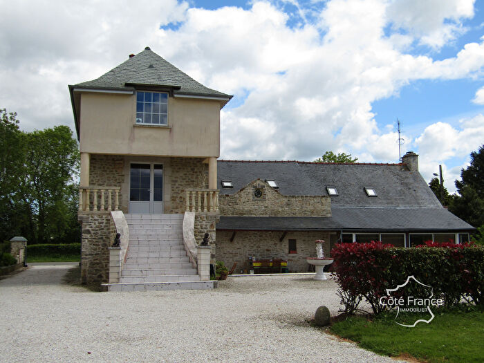 Le Ham : Maison 8 pièces à vendre