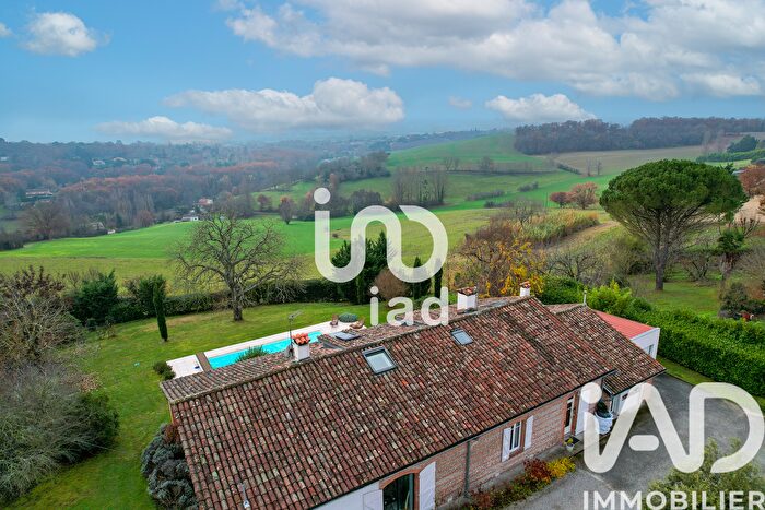 Maison à vendre - Montastruc-la-Conseillère - 9 pièces - 5 chambres