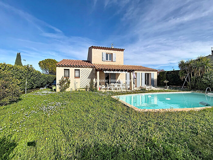 Aix-en-Provence, Puyricard, Célony : Maison 5 pièces à vendre