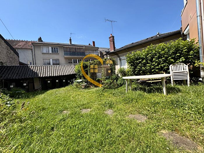 Bourges, Aéroport, Vauvert, Pierrelay, Pissevieille : Appartement 4 pièces à vendre
