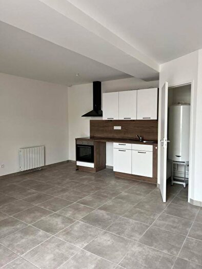 Neuville-aux-Bois : Appartement 2 pièces à louer