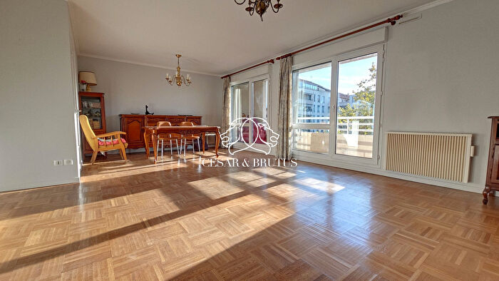Appartement 3 pièces à Lyon 8ème, Monplaisir, à vendre
