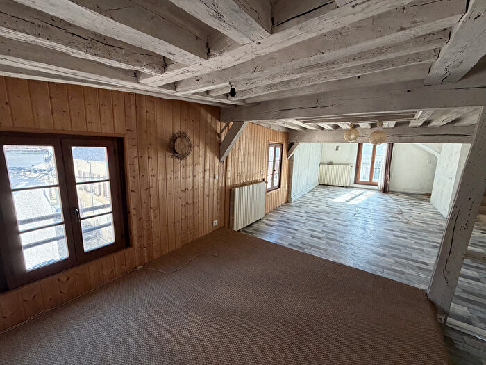 Appartement 4 pièces à Sens, LAmande, à vendre