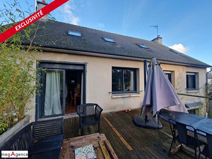 Maison à vendre - Le Rheu - 10 pièces - 7 chambres