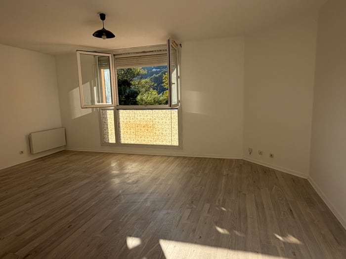 Drap - Appartement 3 pièces à louer