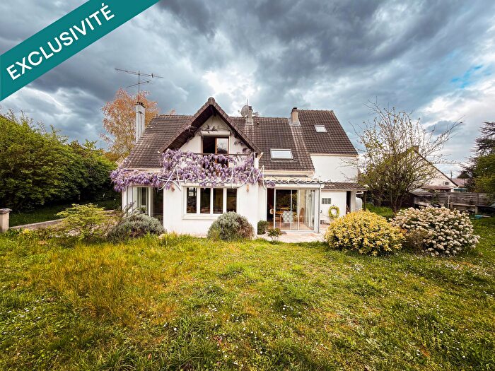 Maison à vendre - Orry-la-Ville - 6 pièces - 5 chambres
