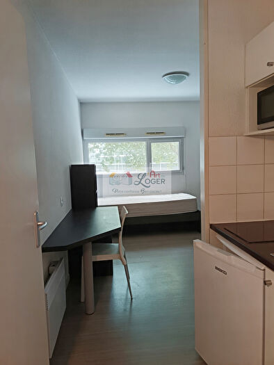 Appartement à louer - Nantes, Nantes Erdre, La Beaujoire, Saint-Joseph de Porterie - 1 pièce