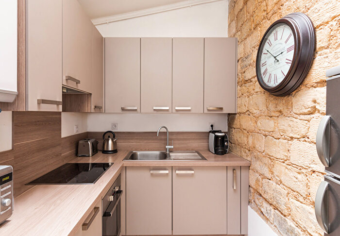 Appartement 3 pièces à vendre à Levallois-Perret, Trézel
