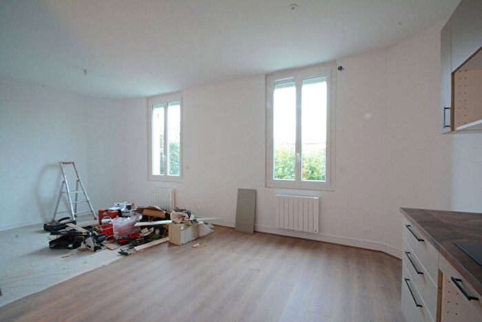 Appartement à louer - Caudèrès, Talence - 3 pièces - 2 chambres