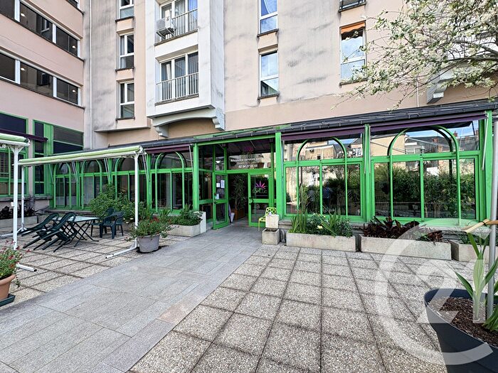 Appartement 1 pièce à vendre - Châteauroux, Centre-ville, Les Marins