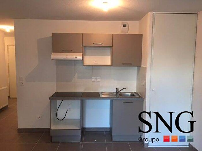Du Guesclin, Béziers : Appartement 3 pièces à louer
