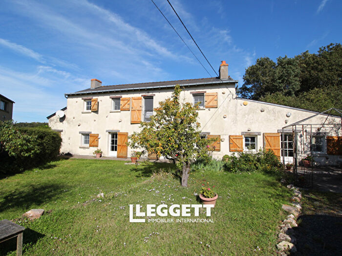 Maison à vendre - Les Cerqueux-sous-Passavant - 6 pièces - 4 chambres