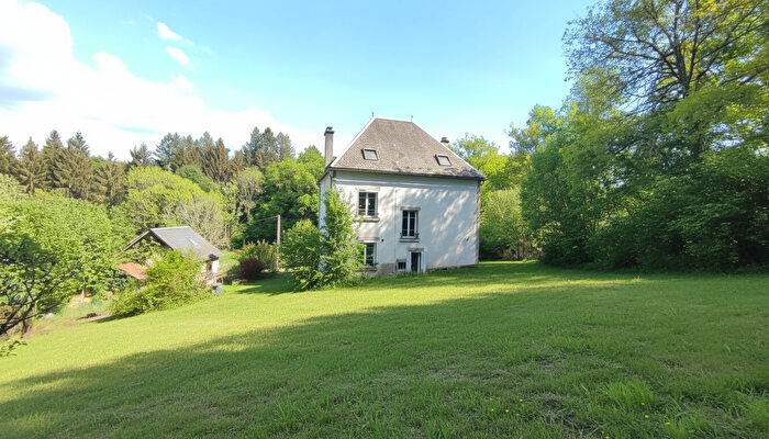 Liginiac - Maison 10 pièces à vendre