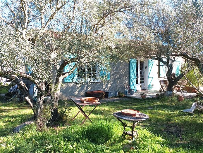 Maison à vendre - Cotignac - 4 pièces - 3 chambres