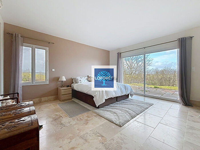 Maison à vendre - Saint-Georges-des-Agoûts - 5 pièces - 3 chambres