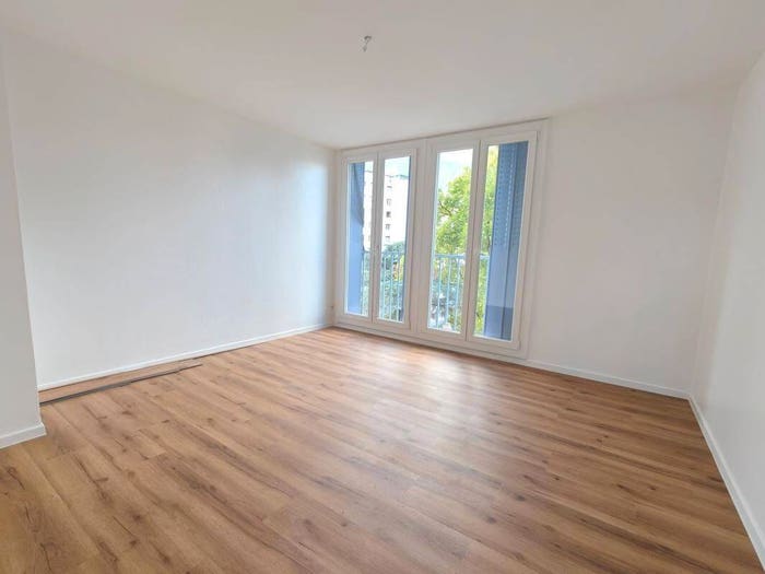 Les Floralies, Fontaine - Appartement 4 pièces à louer